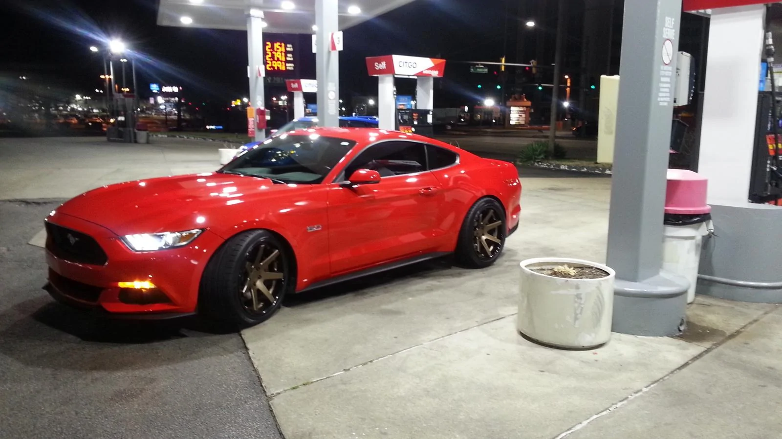 Post Pix of your S550 with aftermarket wheels and tires | Page 348 ...