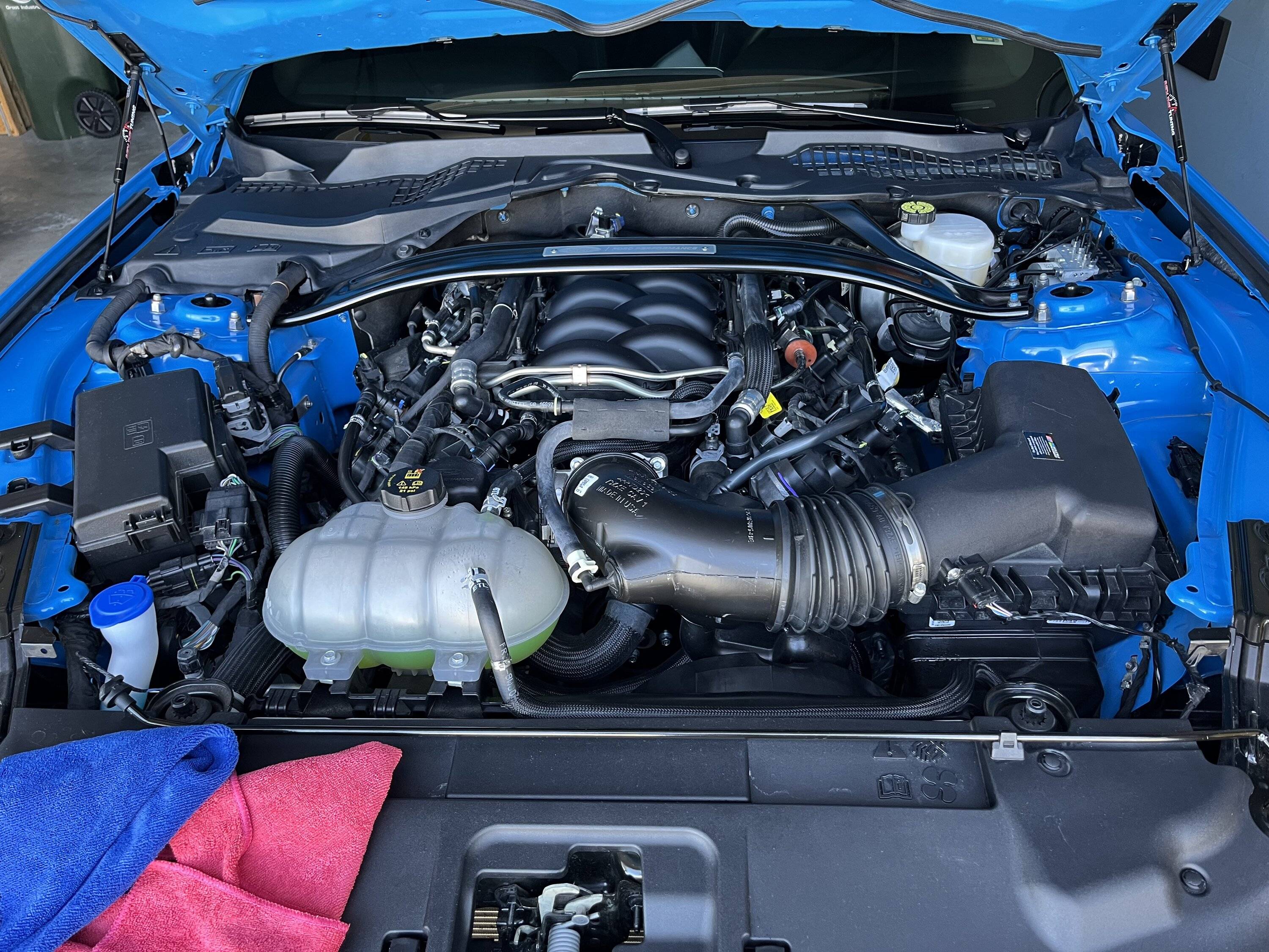 Is the engine cover needed? | 2015+ S550 Mustang Forum (GT, EcoBoost ...